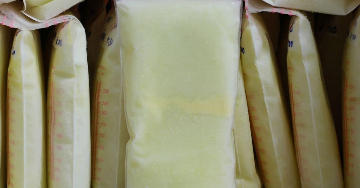 How to Freeze Breast Milk Flat - Early Motherhood Guide